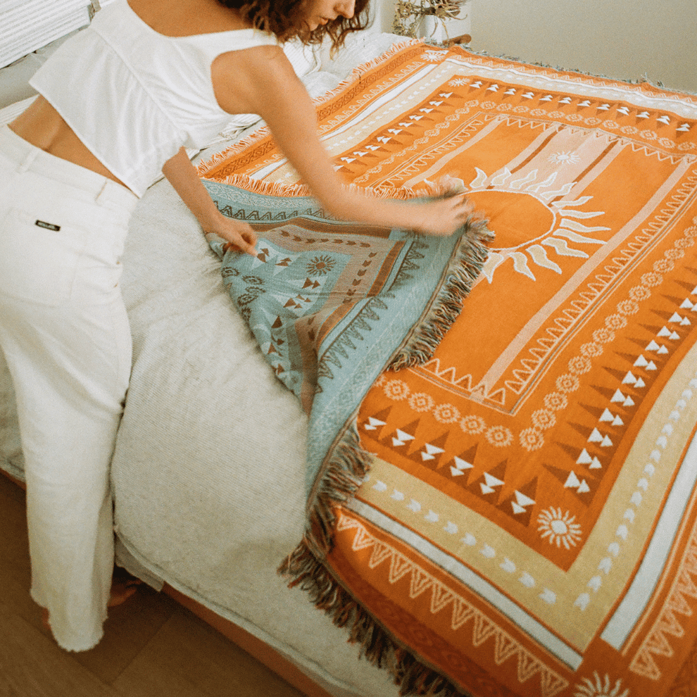 SUNSET THROW RUG – Section Store